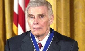 Bruce Rathgeb: The Tragic Incident Involving His Ex-Wife Victoria Vetri ...