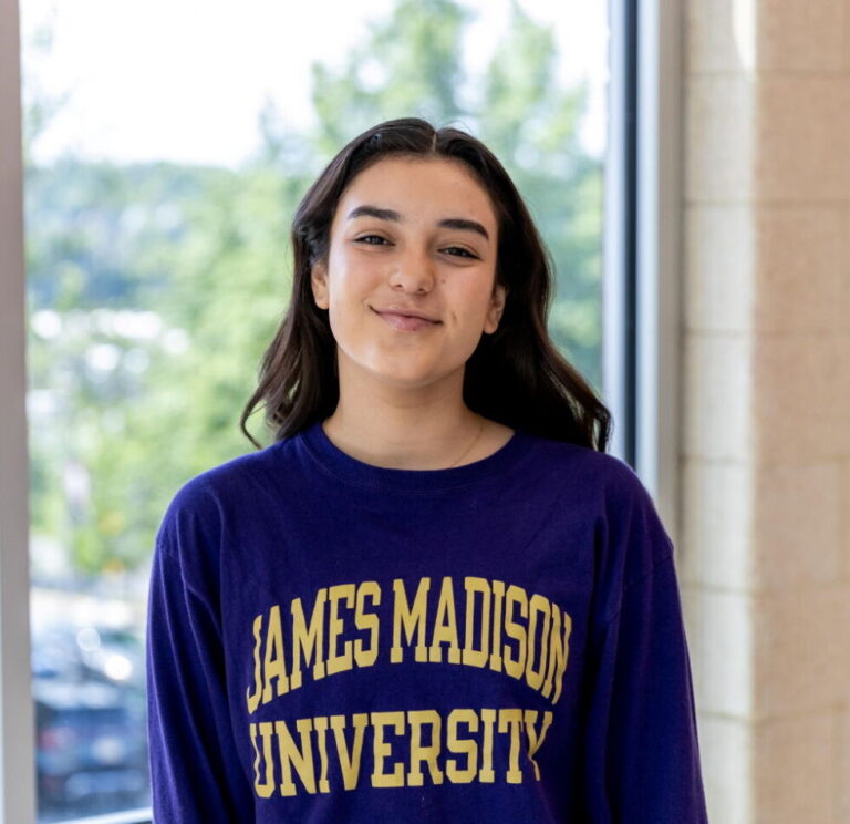 Madison Elizabeth McMahon: Breaking Free from Hollywood Legacy - RafaMags